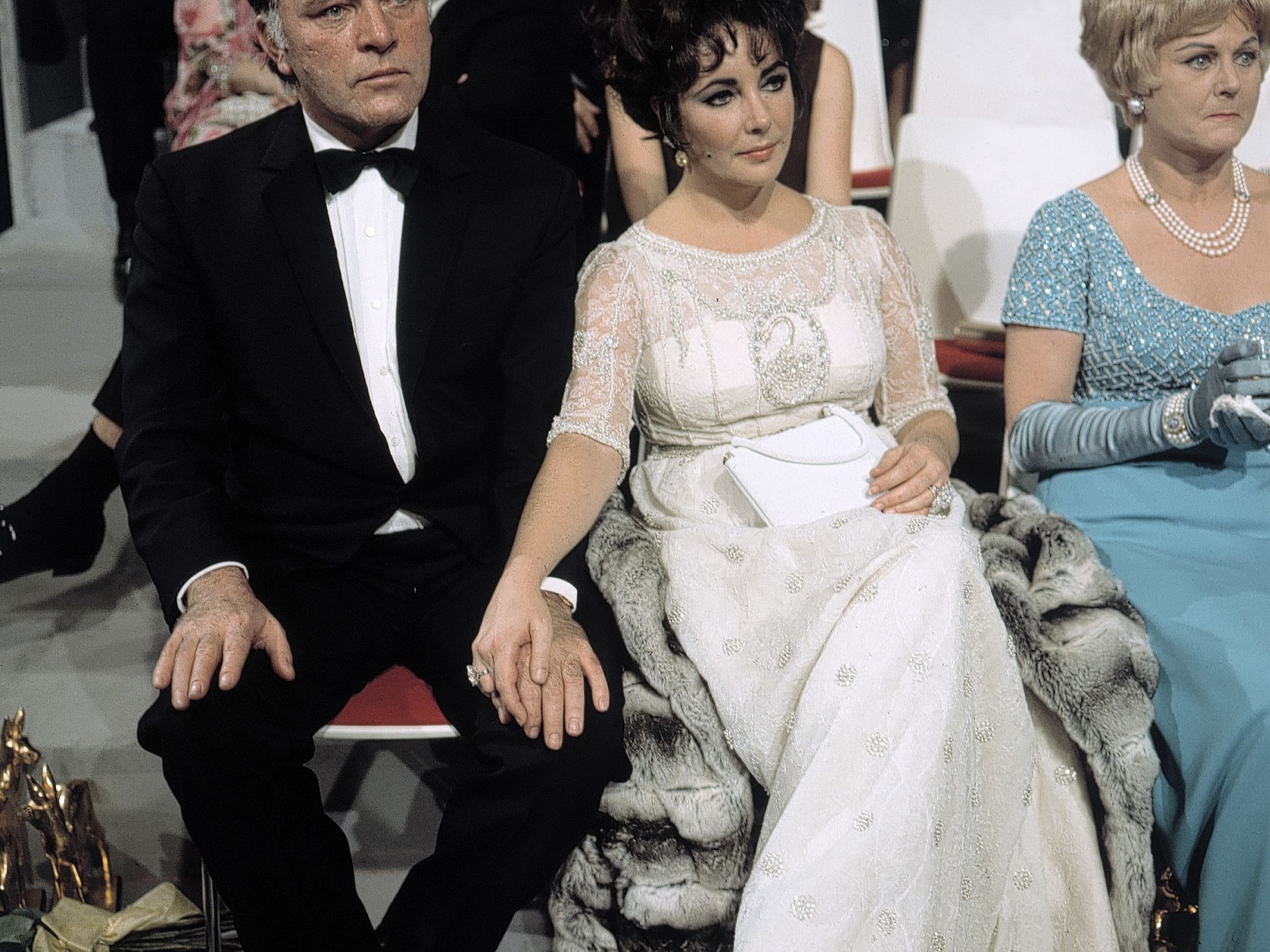 Hollywood-Göttinnen bei BAMBI: Die Stilikonen Hepburn, Taylor & Loren